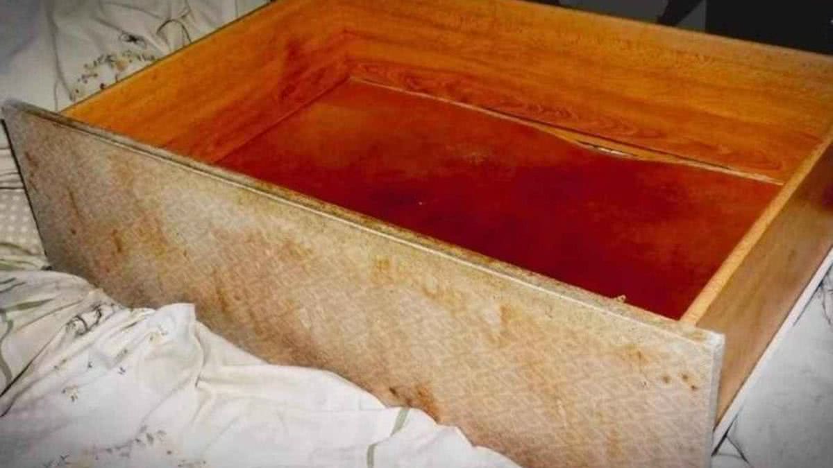 Mãe Que Manteve Filha Escondida Em Gaveta Por Três Anos é Presa