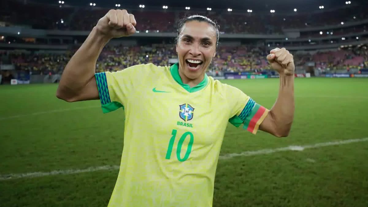 Alagoana Marta leva 1º 'Prêmio Marta' de gol mais bonito do ano no Fifa ...