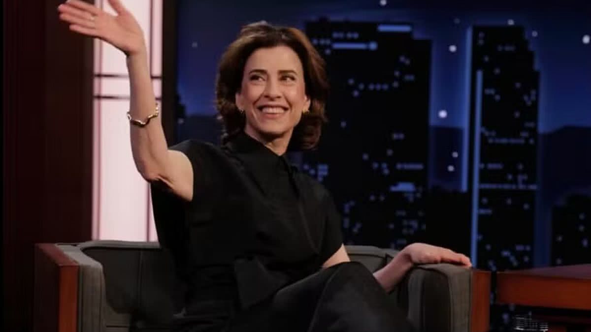 É a chance de uma vida toda, diz Fernanda Torres no talk show Jimmy ...