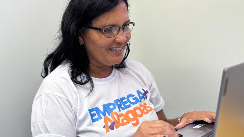 Sine Alagoas oferece 596 vagas de emprego para esta semana; veja os cargos