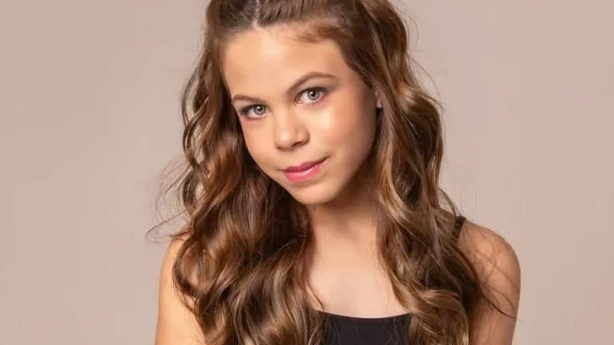 Atriz mirim de novela do SBT é internada em UTI após sofrer paradas ...