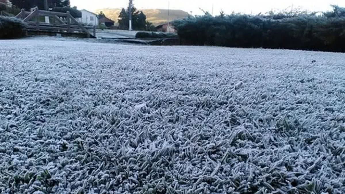 Neve no Brasil já atingiu ao menos quatro estados e bateu recorde de 2 ...