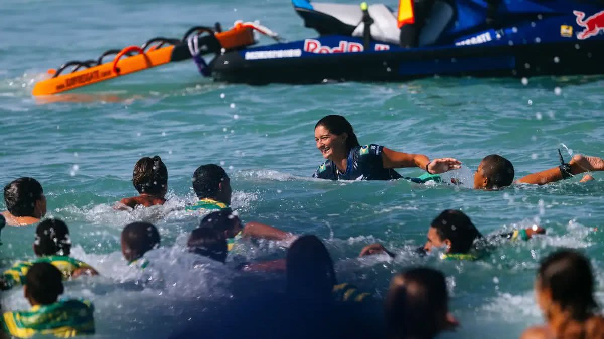 Luana Silva para em australiana e é vice-campeã em Saquarema