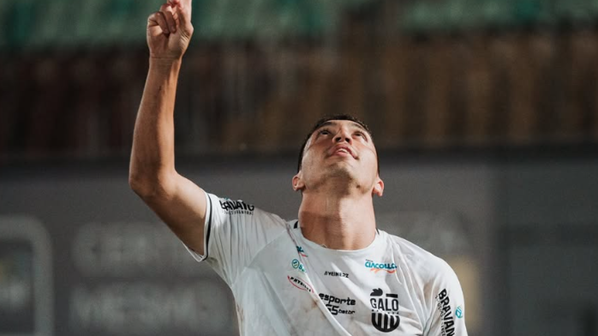 CSA anuncia a contratação do atacante Adiel; confira detalhes
