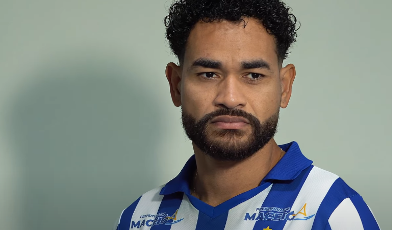 Jackson deixa o CSA sem entrar em campo e acerta com novo clube, diz ...