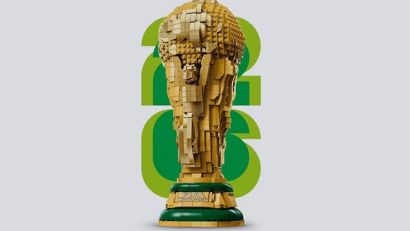 Lego e Fifa lançam réplica em tamanho real da taça da Copa do Mundo