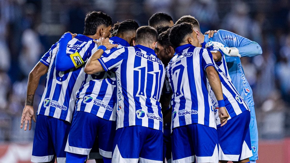 CSA: após duas saídas de jogadores, veja como ficou o elenco