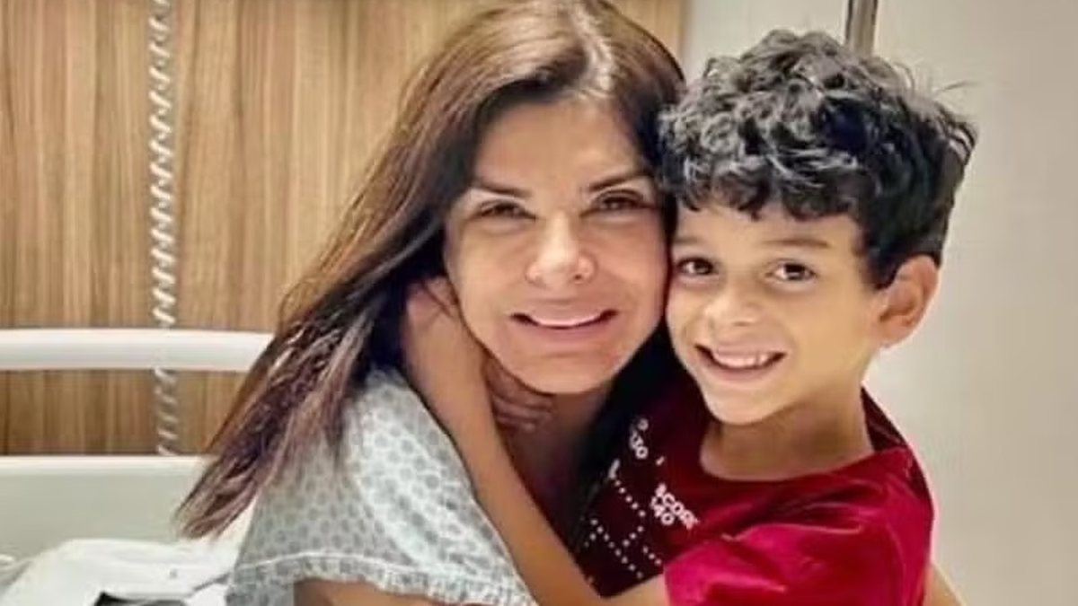 Após UTI, Mara Maravilha é transferida para quarto e recebe visita do filho