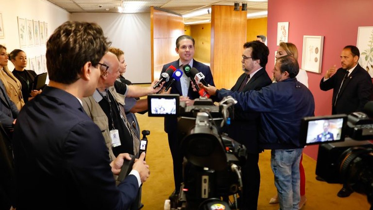 Motta afirma que projeto sobre fim da escala 6x1 será votado para ...