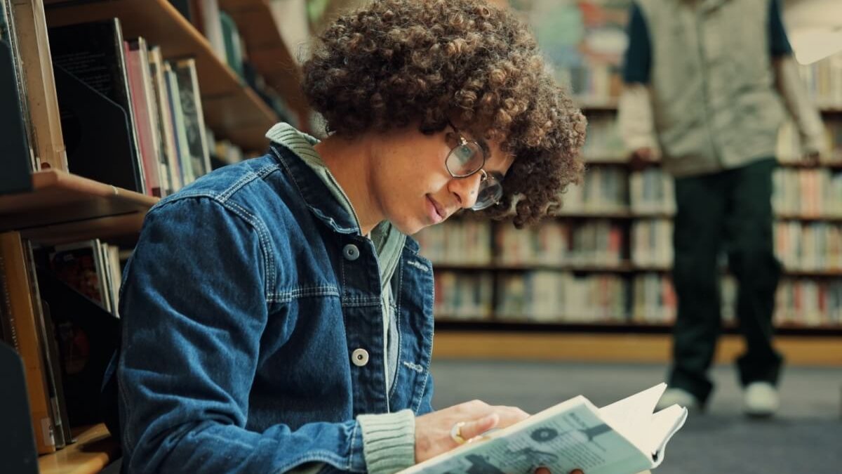 5 livros de poesia que podem cair no vestibular