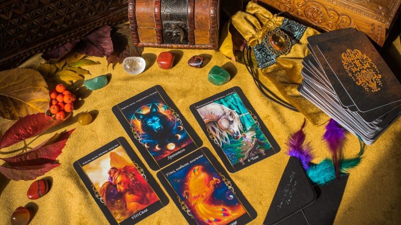 Tarot do dia: previsão para os 12 signos em 13/05/2026