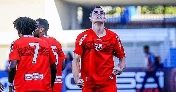 Atacante Victor Rangel deixa o CRB e deve acertar com o Botafogo