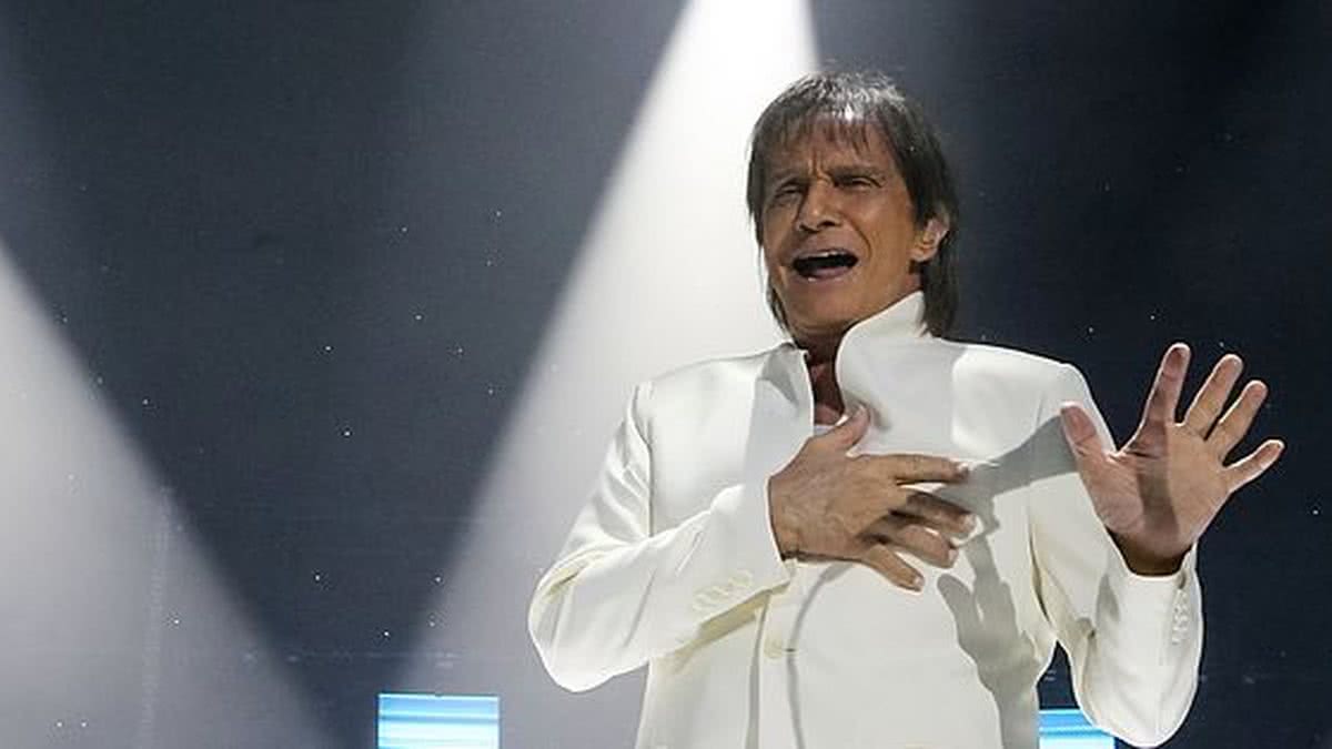 Como foi o acidente que fez Roberto Carlos perder parte da perna aos 6 anos