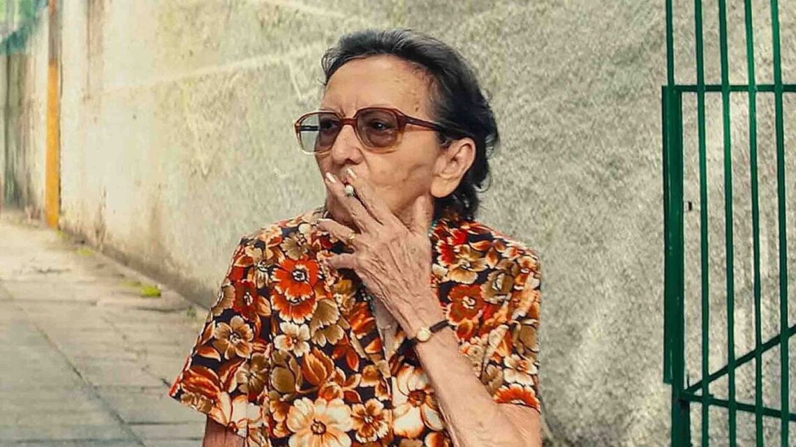 Brasileira de 79 anos vence prêmio internacional como Melhor Atriz ...